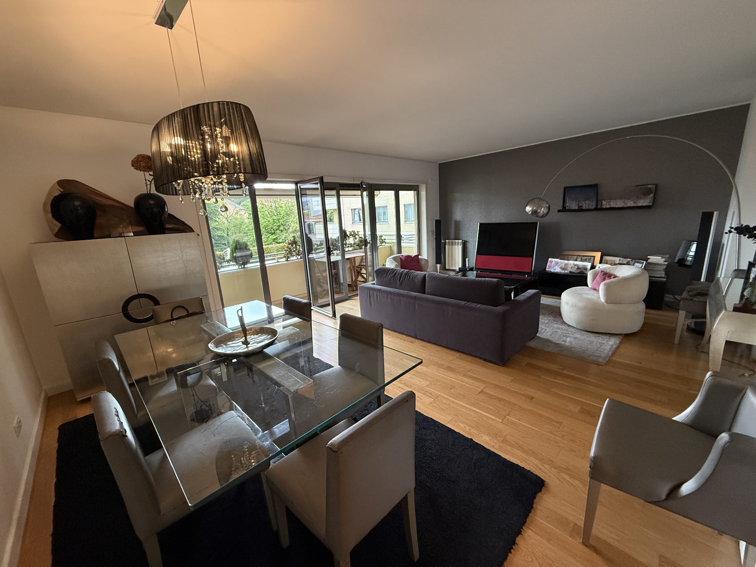 Sete Rios - Laranjeiras - T3 em prédio com piscina e segurança 24h ...